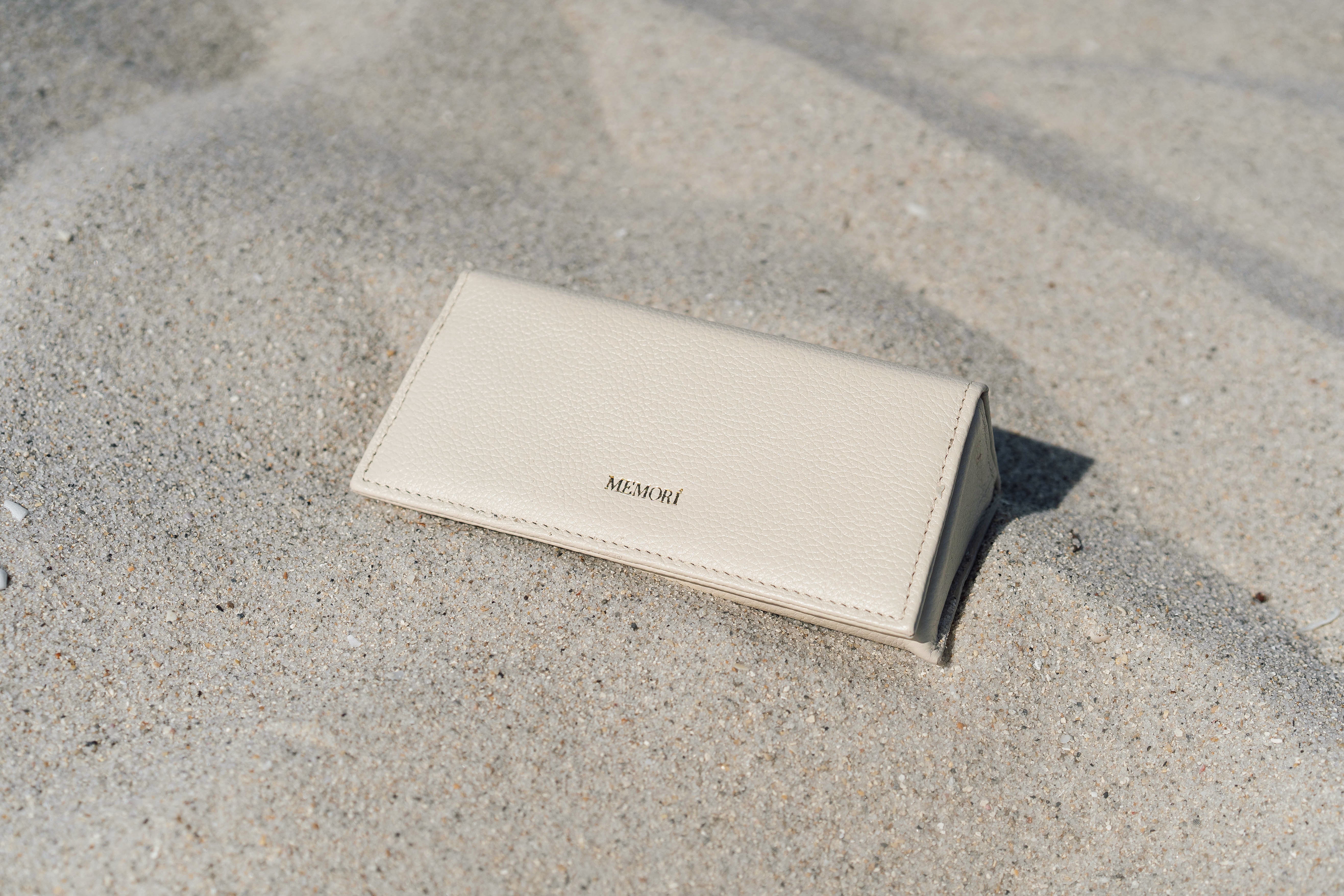 Why Fashion Nerds Love Memorí's Leather Sunglasses Case – MEMORÍ EYEWEAR